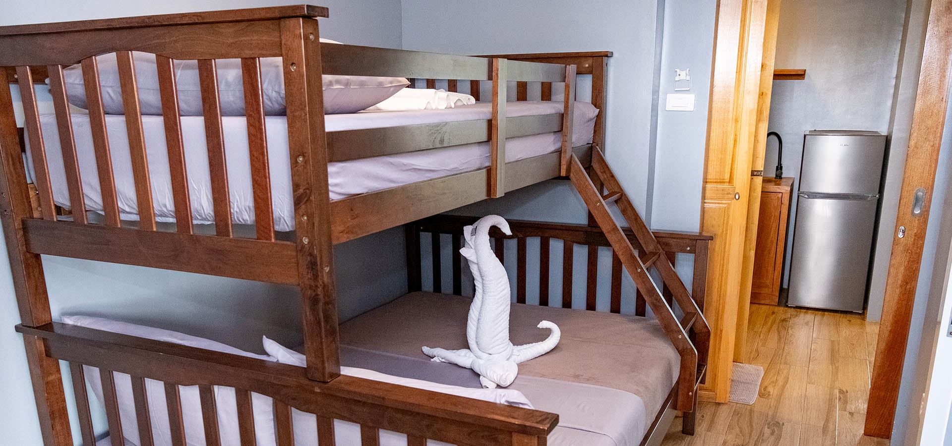 Room Details - Silver Reef Dive Resort